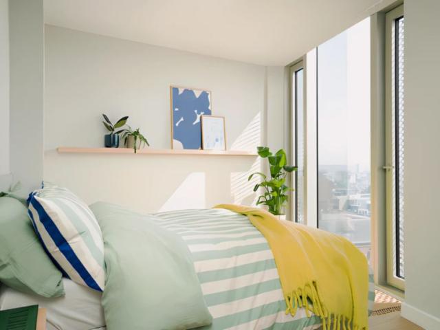 Corner En Suite