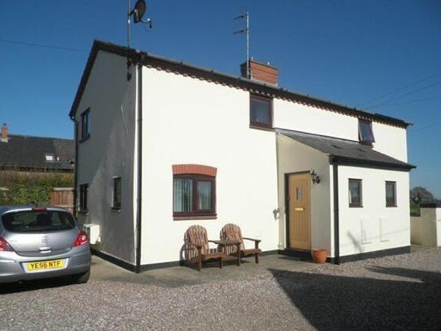 Corner House Farm, Rossett, 1 Bedroom Semi detached
