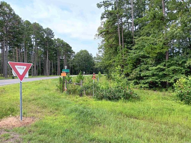 Corner of Hwy 16 & Hwy 92 W