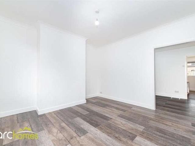 Corner Lane, Leigh, WN7