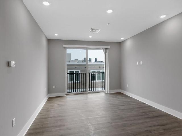 Corner Luxury Studio 1 Bedroom Apartment for Rent at 105 Morris St, Albany, NY 12208 Park South