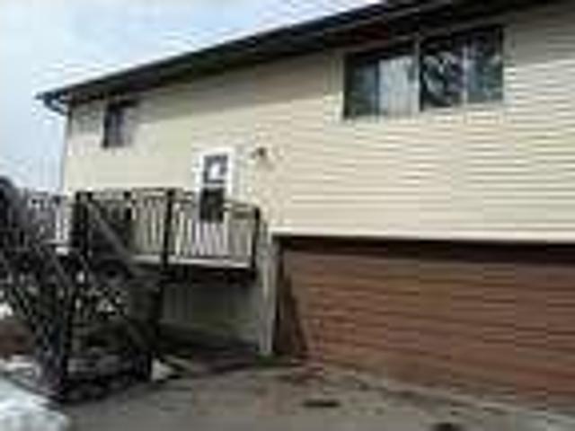 Corner Unit TH in Blaine