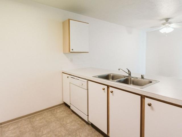 Cornerstone Apartments 1 Bedroom Apartment for Rent at 3025 S Cook St, Spokane, WA 99223 Lincoln Heights