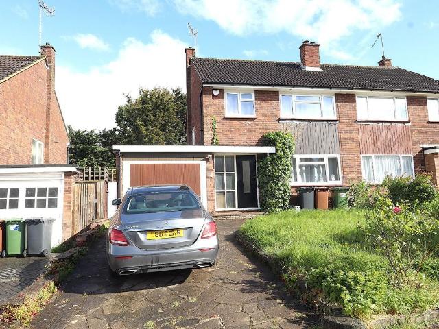 Cornfield Road, Bushey WD23, 3 bed semi detached house to rent, £2,000 pcm | PrimeLocation