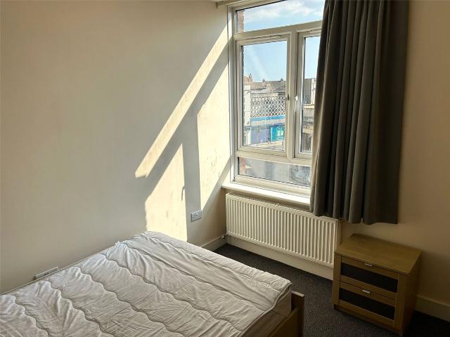 Cornhill, Bridgwater TA6, Room to rent, £625 pcm | PrimeLocation