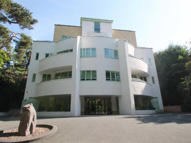 Cornhill, Park Road, Bowdon 3 bed apartment to rent £4,000 pcm £923 pw