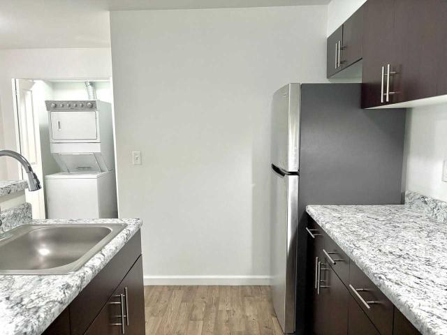CORNI01 Studio Apartment for Rent at 5811 Se Boise St, Portland, OR 97206 Creston Kenilworth