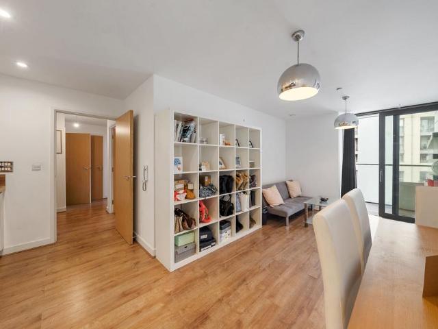 Cornmill Lane, Sienna Alto, SE13 2 bed apartment to rent £2,200 pcm £508 pw