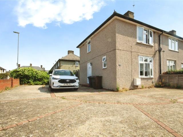 Cornworthy Road, Dagenham RM8, 2 bed end terrace house to rent, £1,800 pcm | PrimeLocation