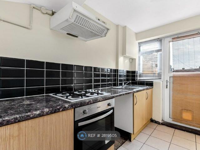 Cornworthy Road, Dagenham RM8, 2 bed terraced house to rent, £1,700 pcm | PrimeLocation