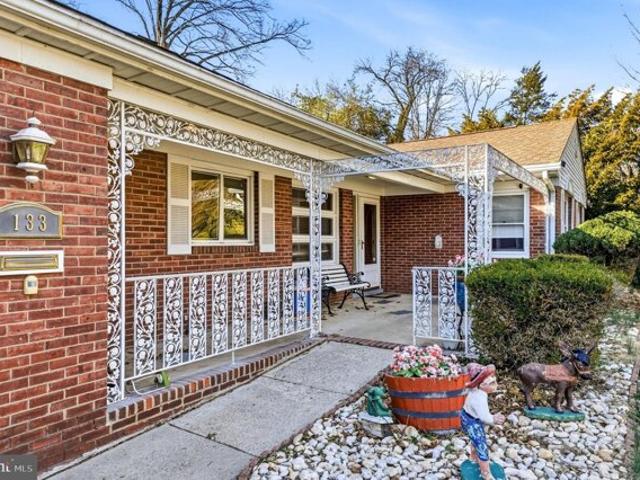 Cornwall Ave, Trenton, Home For Sale
