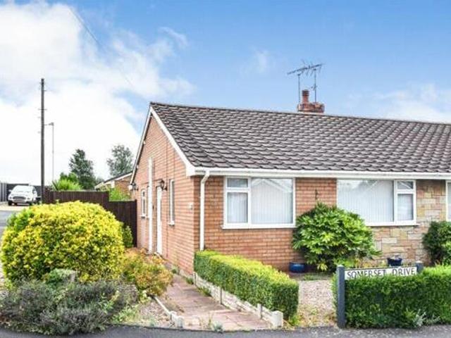 Cornwall Avenue, Kidderminster, 2 Bedroom Bungalow