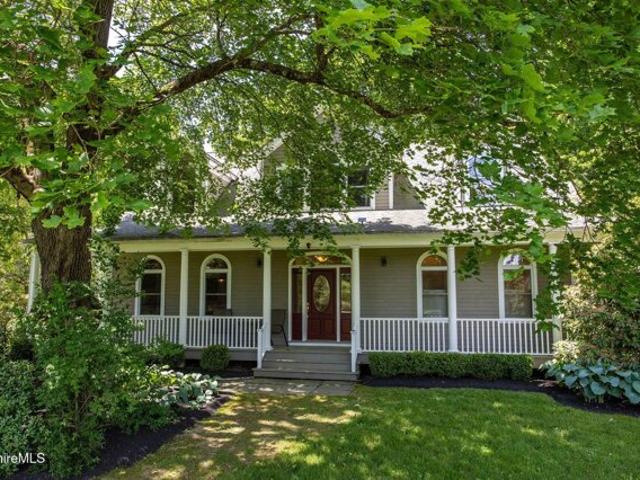 Cornwall Dr, Great Barrington, Home For Sale