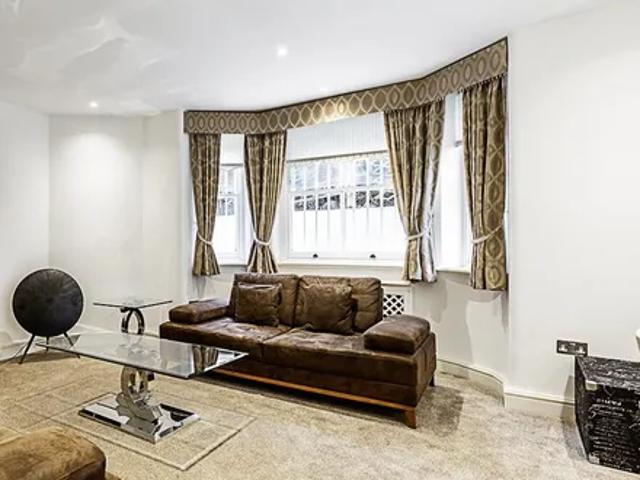 Cornwall Gardens Court, 47 50 Cornwall Gardens, London, SW7 4AB, United Kingdom | 3 bed townhouse for rent #136748376 | Rentberry