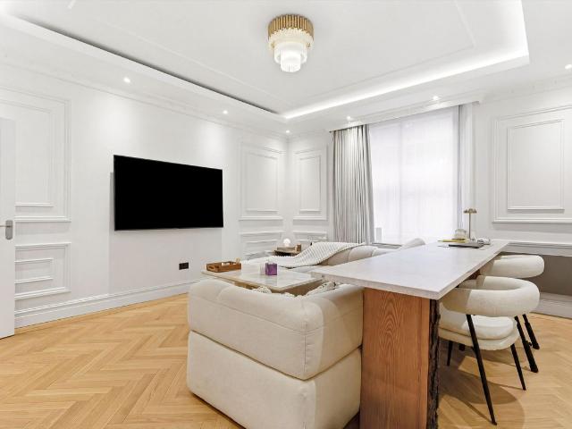 Cornwall Gardens, London SW7, 1 bed flat to rent, £6,150 pcm | PrimeLocation