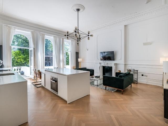 Cornwall Gardens, London SW7, 2 bed flat to rent, £8,498 pcm | PrimeLocation