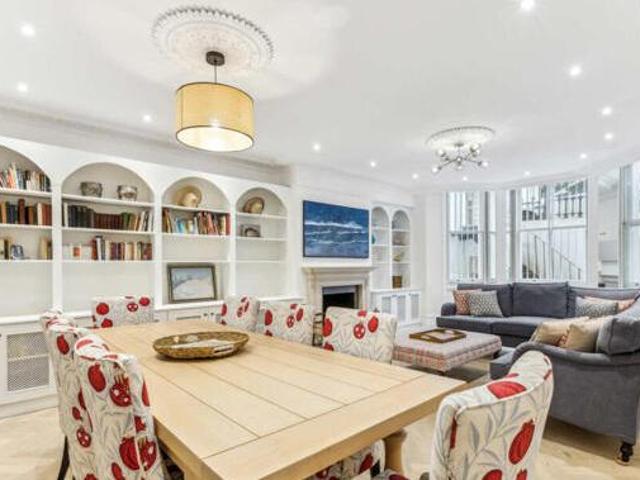 Cornwall Gardens, South Kensington, 2 Bedroom Flat