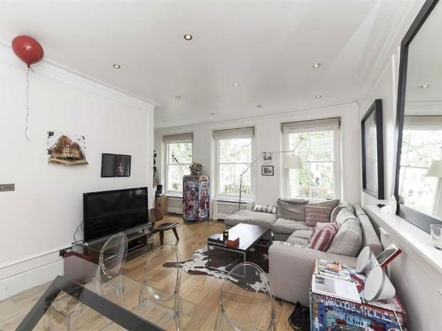 Cornwall Gardens, South Kensington SW7, 1 bed flat to rent, £3,497 pcm | PrimeLocation