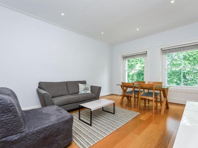 Cornwall Gardens, South Kensington SW7, 2 bed flat to rent, £3,250 pcm | PrimeLocation