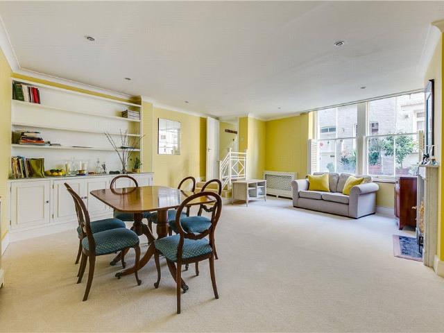 Cornwall Mews South, Kensington, London SW7, 2 bed flat to rent, £3,250 pcm | PrimeLocation