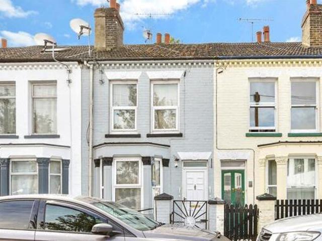 Cornwall Road, Gillingham, 3 Bedroom Terraced