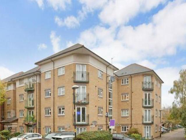 Cornwall Square, London, 2 Bedroom Flat