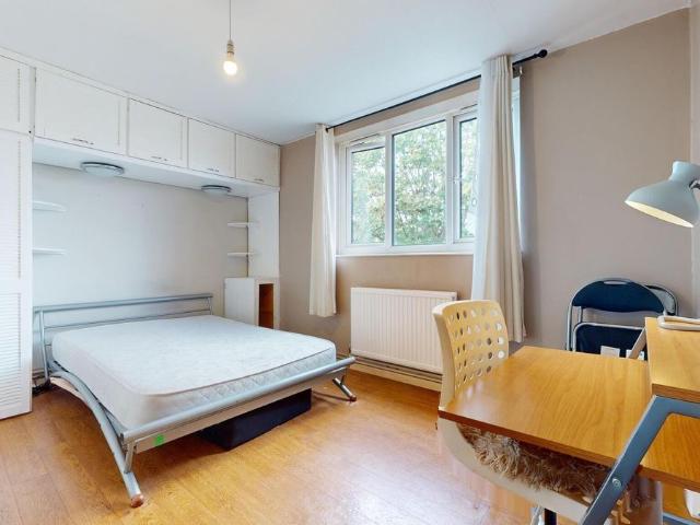 Cornwallis Road, London N19, Room to rent, £850 pcm | PrimeLocation