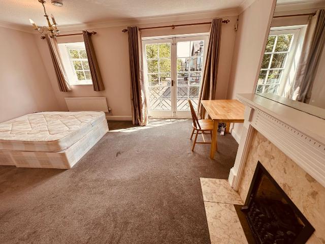 Cornwallis Square, Archway N19, 5 bed semi detached house to rent, £4,983 pcm | PrimeLocation