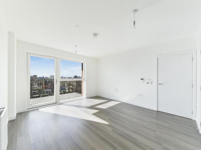 Cornwell House, New Market Place, London E6, 1 bed flat to rent, £1,800 pcm | PrimeLocation