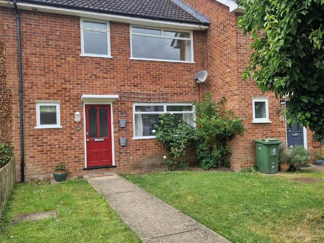 Cornwell Road, Old Windsor, Windsor, SL4 3 bed house to rent £1,895 pcm £437 pw