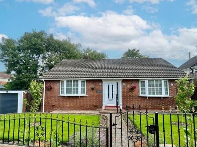Coronation Road, Sunniside, 2 Bedroom Bungalow