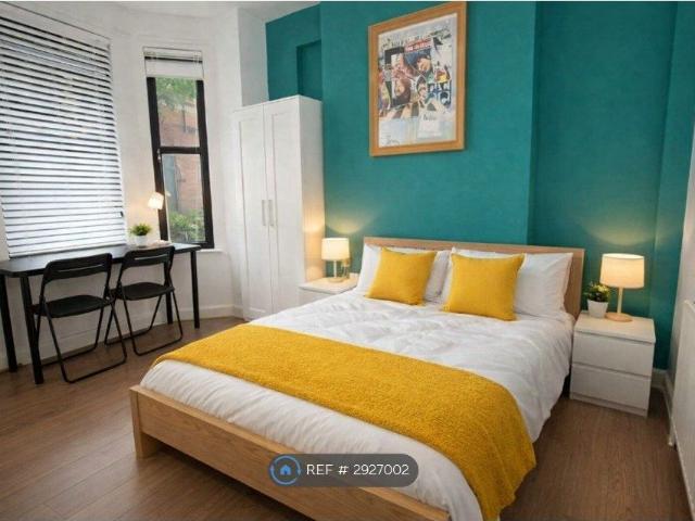 Coronation St, Salford M5, Room to rent, £585 pcm | PrimeLocation