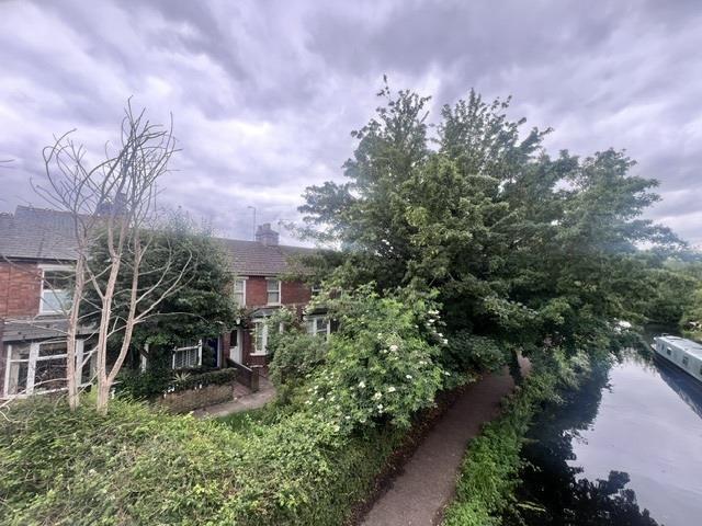 Coronation Villas, Aylesbury HP21, 2 bed terraced house to rent, £1,300 pcm | PrimeLocation
