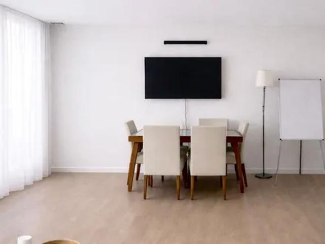 Corona Building, 162 Blackwall Way, London, E14 9NR, United Kingdom | 2 bed apartment for rent #166827102 | Rentberry