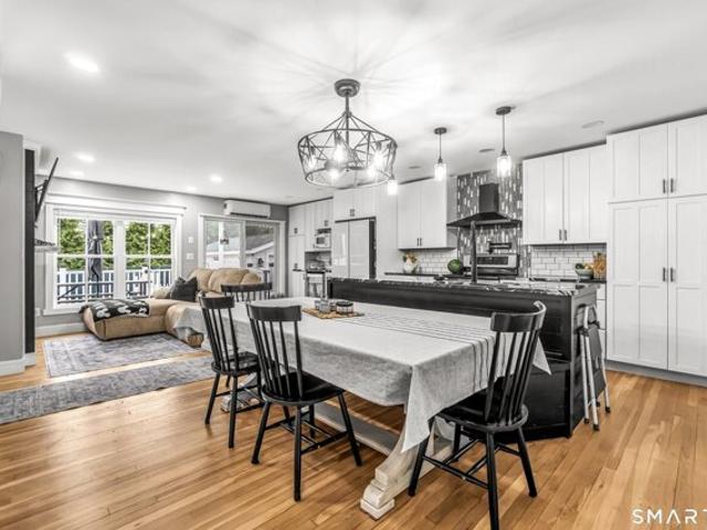 Corona Dr, Milford, Home For Sale