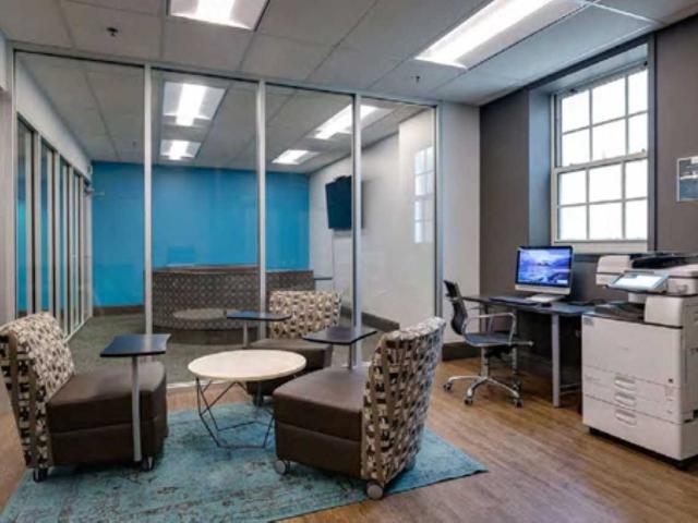 Coronado Lindell East 1 Bedroom Apartment for Rent at 3733 Lindell Blvd, St. Louis, MO 63108 Grand Center