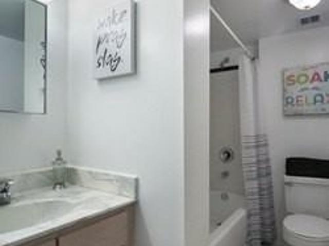 Coronado Place and Towers 1 Bedroom Apartment for Rent at 3701 Lindell Blvd, St. Louis, MO 63108 Grand Center