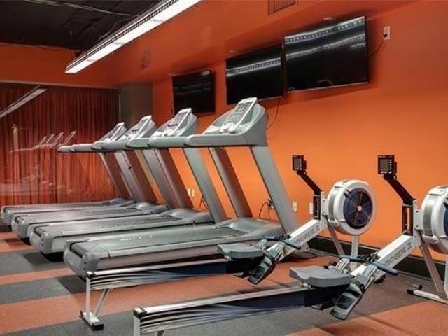 Coronado Place and Towers 1 Bedroom Apartment for Rent at 3701 Lindell Blvd, St. Louis, MO 63108 Grand Center