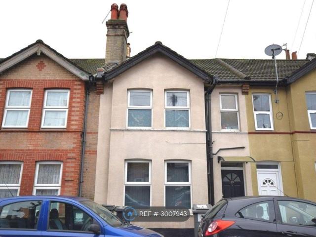 Corporation Road, Bournemouth BH1, 4 bed terraced house to rent, £1,800 pcm | PrimeLocation