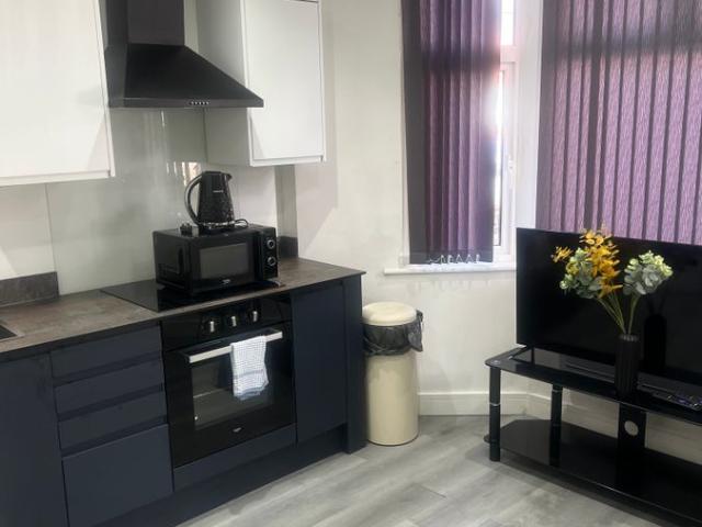 Corporation Road, Cardiff CF11, 1 bed flat to rent, £875 pcm | PrimeLocation