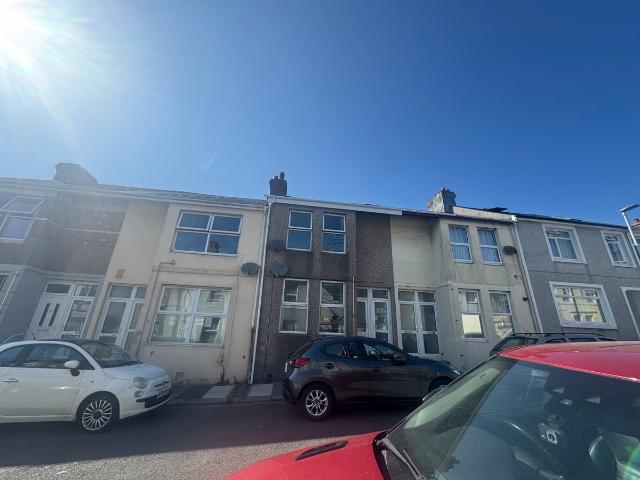 Corporation Road, Plymouth PL2, 1 bed flat to rent, £800 pcm | PrimeLocation