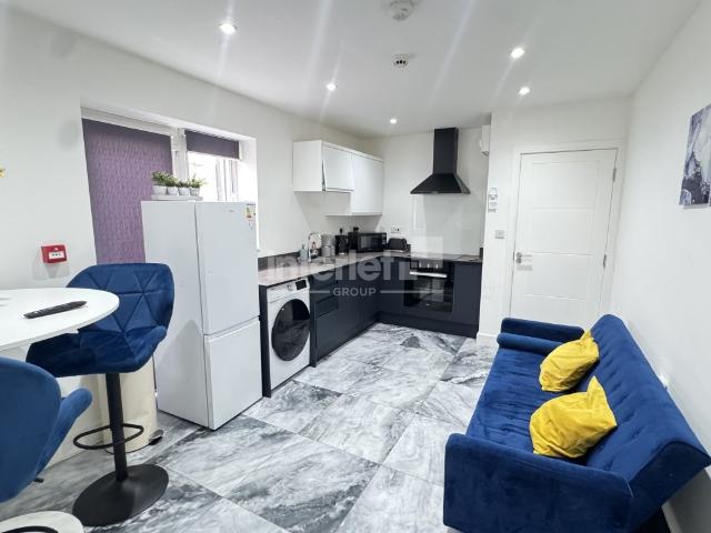 Corporation Road, Property #6528