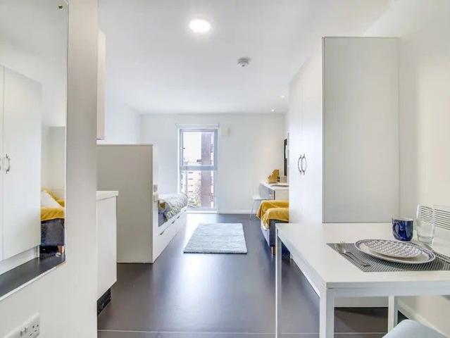 Corporation Street, Birmingham B4, 1 bed flat to rent, £862 pcm | PrimeLocation