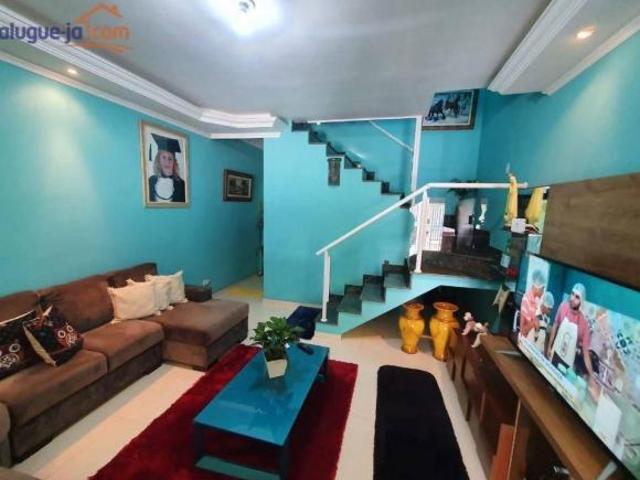 Corra! Sobrado com Excelente Localização e Ótimo Custo Benefício