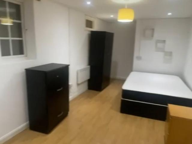 Corrance Road, London SW2, Studio to rent, £1,450 pcm | PrimeLocation