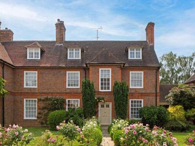 Corringham Road, Hampstead Garden Suburb, 5 Bedroom Semi detached