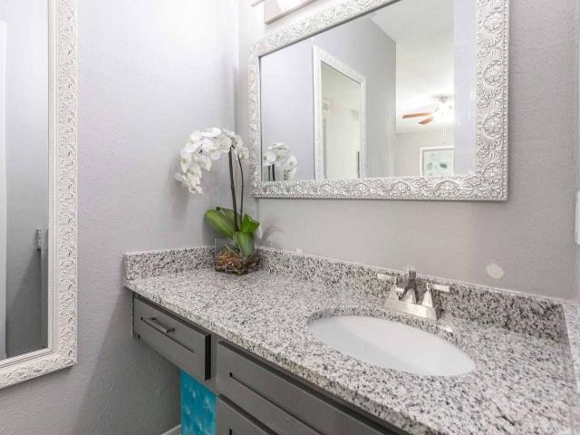 Corridor at Westchase Studio Apartment for Rent at 11201 Olympia Dr, Houston, TX 77042 Briarforest