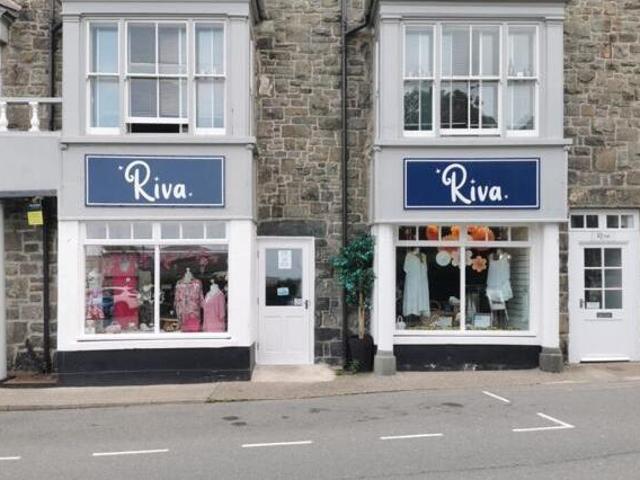 Cors Y Gedol, Riva, High Street, Studio Flat For