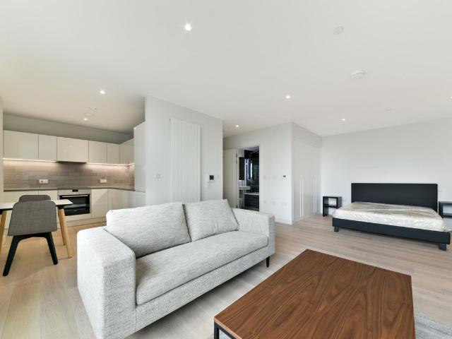 Corsair House, Royal Wharf, London E16, Studio to rent, £2,008 pcm | PrimeLocation