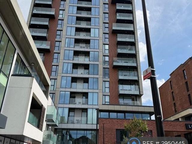 Corsican Square, London, E3 2 bed flat to rent £2,550 pcm £588 pw